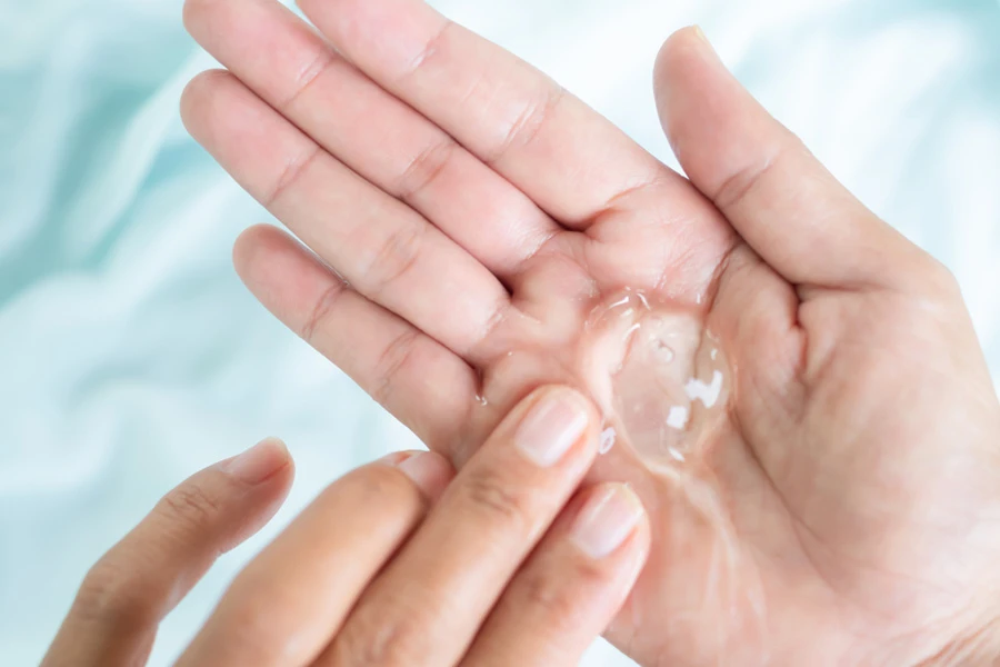 Очищающее средство с бензоилпероксидом показало эффективность против ...